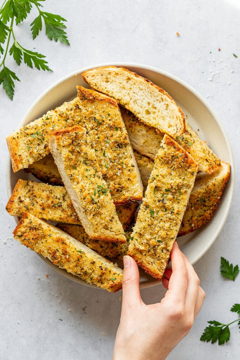 No-Fuss Homemade Garlic Bread (w/ Garlic Powder) - Real Food Whole Life