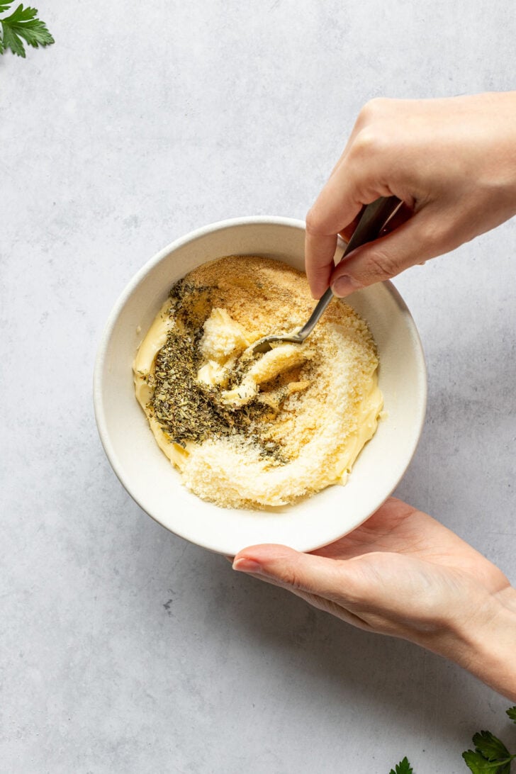 No-Fuss Homemade Garlic Bread (w/ Garlic Powder) - Real Food Whole Life